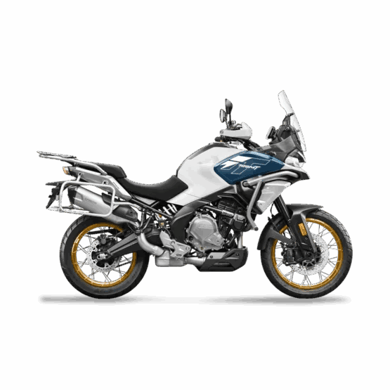 Embaucher un Honda Crossrunner Motorcycle dans Naples de 70 € par jour